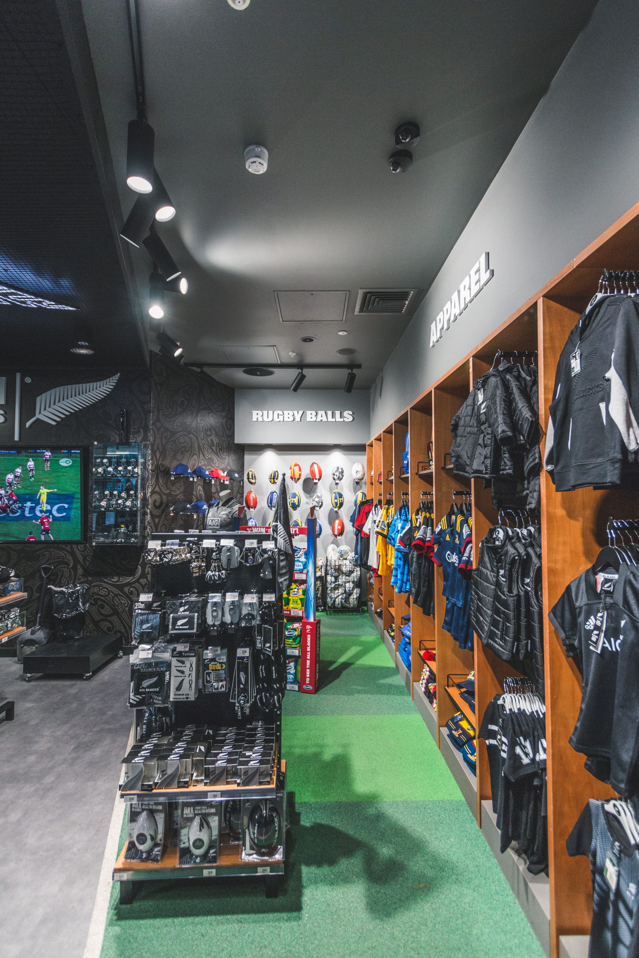 All Blacks Store. Auckland International Airport